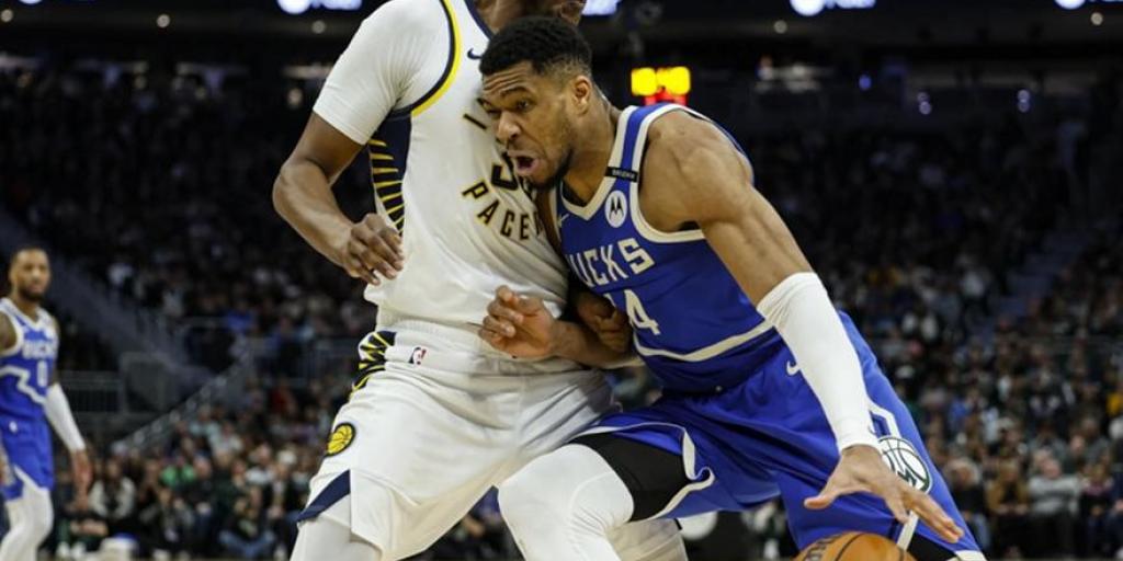 MVP εμφάνιση από τον Γιάννη κόντρα στους Πέισερς (Στιγμιότυπα) | Sportime